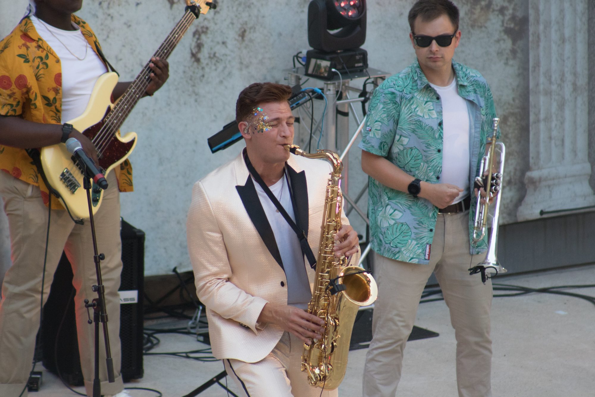 Gallery: Tyler Rix ft. Gospel Choir & Bradfield Bellas - Bradfield College