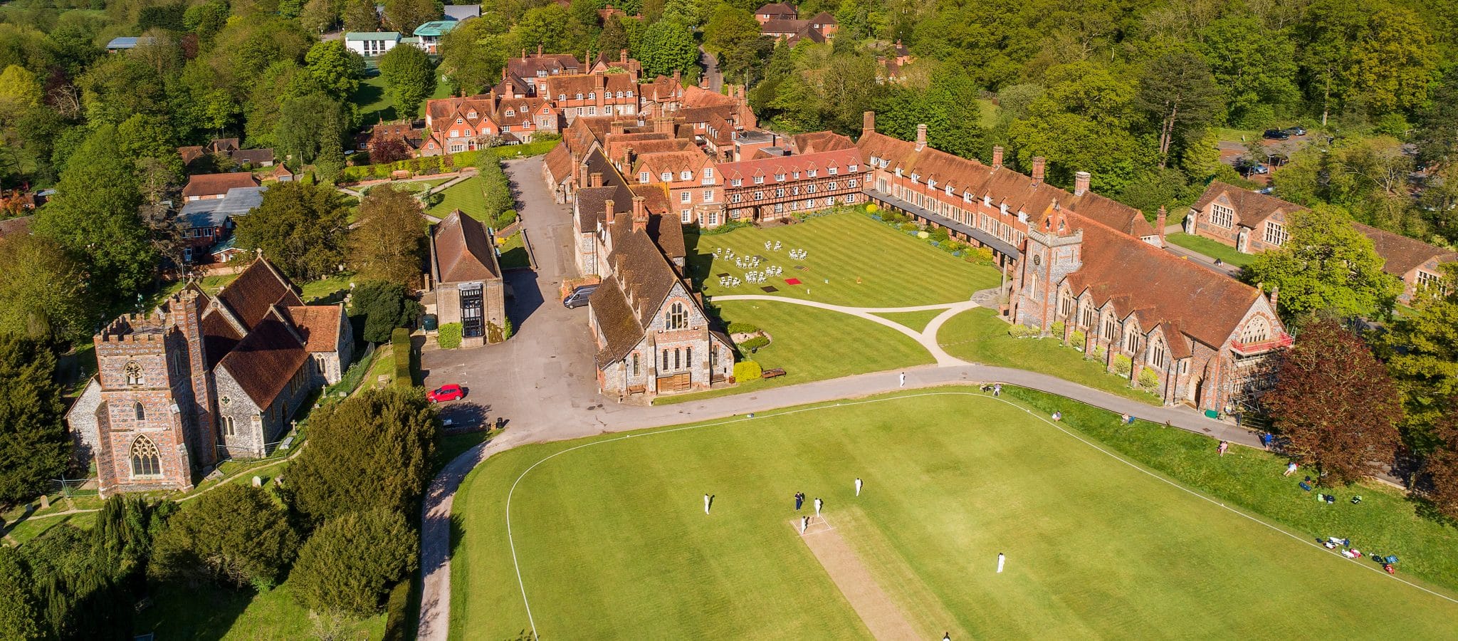 Reconnecting Bradfieldians with the College - Bradfield College